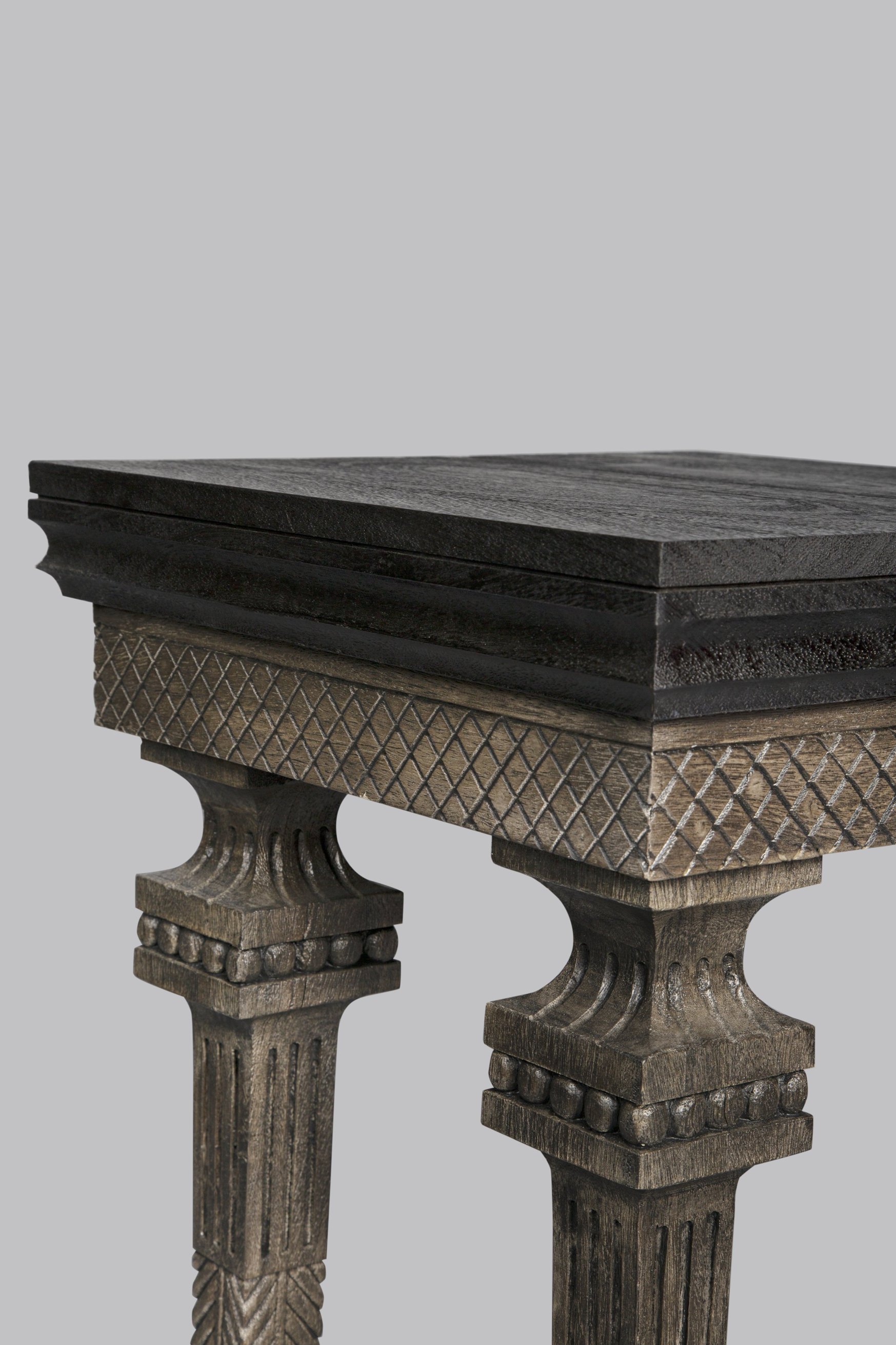 CHISEL TABLE – Sage Living